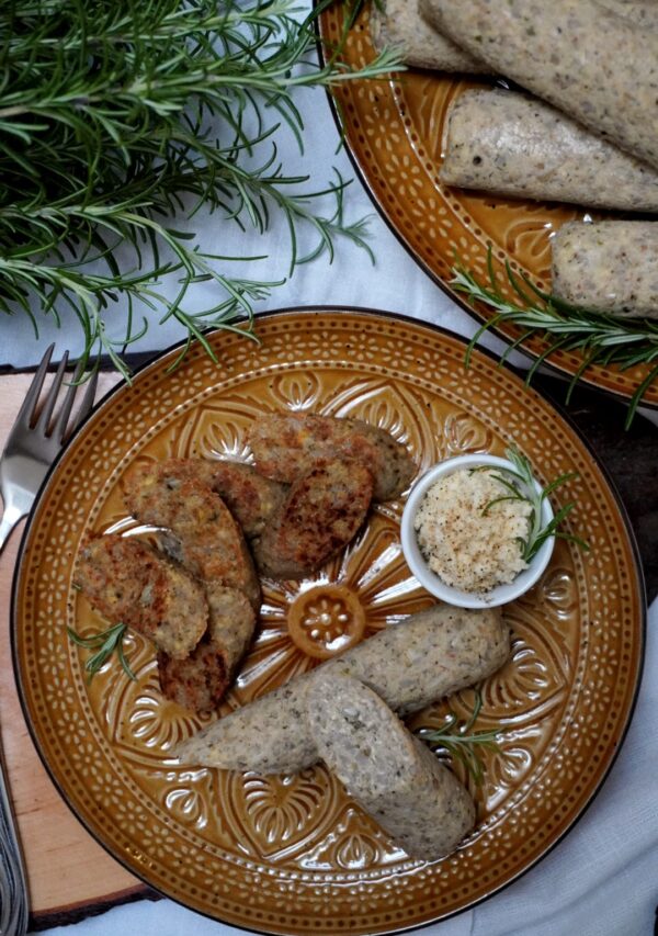 Wegańska biała kiełbasa. - EasyVege